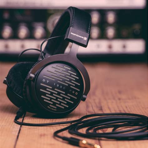 Beyerdynamic DT 1990 PRO