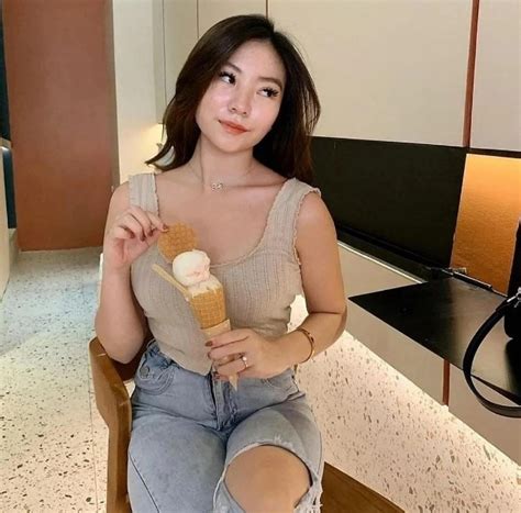 Pijat Panggilan Kraton 24 Jam Terapis Wanita Profesional