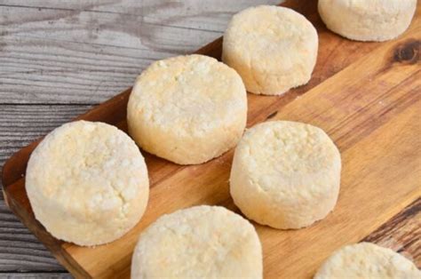 Сырники в духовке – простой и вкусный рецепт с фото (пошагово)