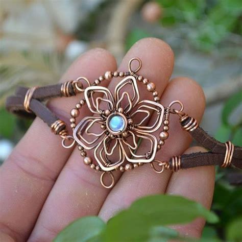 Бижутерия из проволоки своими руками | Wire jewelry designs, Wire ...