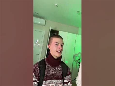 в стакане газировка с ягодным сиропом некоглай - YouTube
