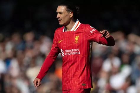 Arne Slot explains Liverpool team selection vs West Ham as Darwin Nunez ...