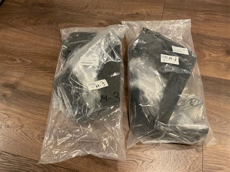 82162156540 Комплект брызговиков Зд BMW | Запчасти на DRIVE2