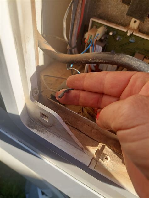 Dometic Fridge RM2555 no power - Technical Tips and Tricks - Escapees Discussion Forum