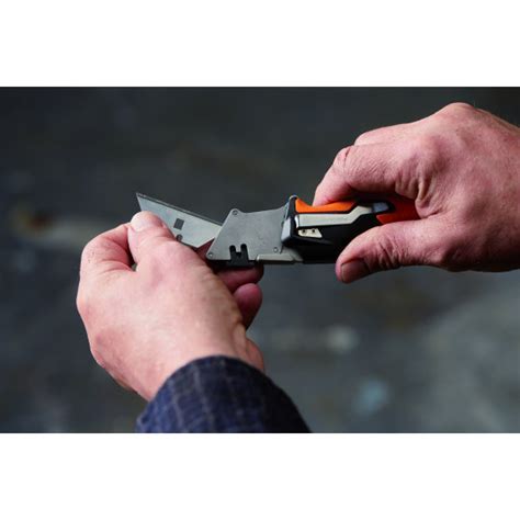 Cutter pliable CarbonMax™ FISKARS | 1027224
