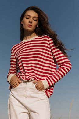 Джемпер в красную полоску (№ 39700) ♡ Gepur - women clothes store