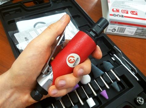 Купить Пневмо шлифовальная машина 1/4" + набор камней 10ед INTERTOOL ...