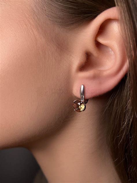 Серьги из серебра с синт.султанитом родированные: 925 пробы 2-156р318 ...