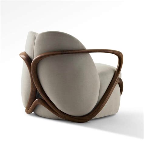 Exclusive Hug Lounge Chair - Italian Designer & Luxury Furniture at Cassoni