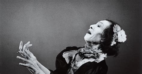 Bora writes on...: Butoh