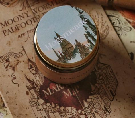 Свеча Хогсмид по сюжету Гарри Поттер от мастерской волшебных ароматов и ...