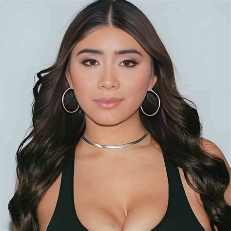 Violet Myers (Model) Wiki, Age, Height, Weight, Bio, Videos, Boyfriend ...