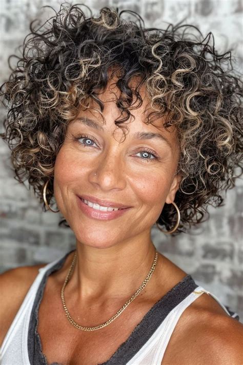 30 perms for short hair for your charming look in 2023 – Artofit