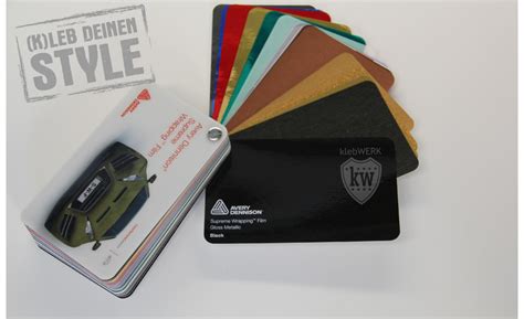 Carwrapping Folie,Avery black metallic,blasenfreies verkleben