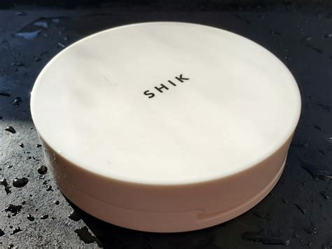 Подробный разбор пудры Shik Glow Perfect powder в оттенке Light ...