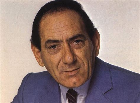 Βιογραφίες - Στράτος Διονυσίου