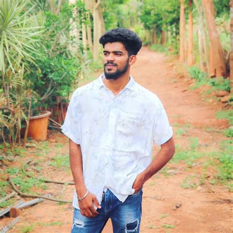 🇮🇳 (@yashu._20) • Threads, Say more
