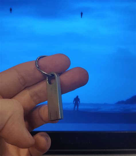 These Kingston USB drives, DTSE9 model, remind me of something... 💘 : r ...