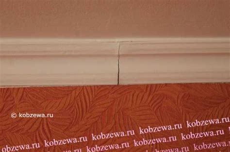 Гипсовые плинтуса потолочные – потолочные карнизы из гипса, гипсовые ...