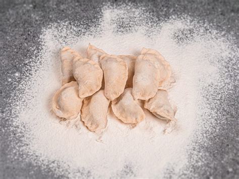 Пельмени и вареники с доставкой - купить по низкой цене в Монастырском ...