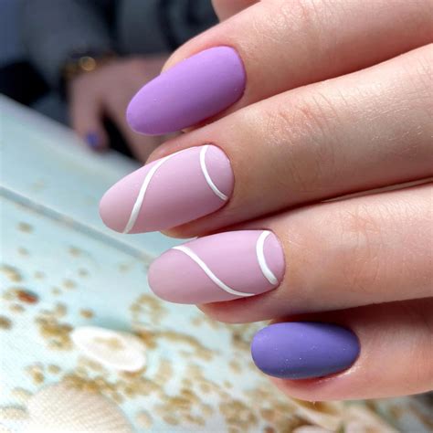 Light Purple Gel Nails