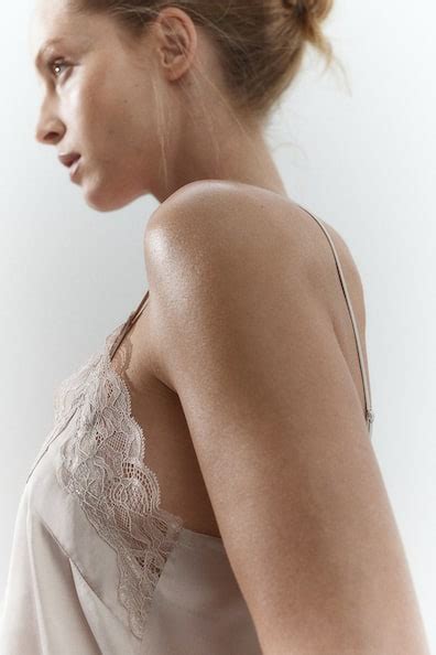 Lace-trimmed satin pyjamas - Light beige - Ladies | H&M GB
