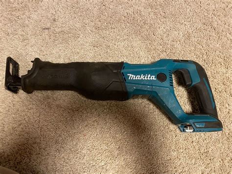 Makita DJR186 Säbelsäge 18V | Acheter sur Ricardo