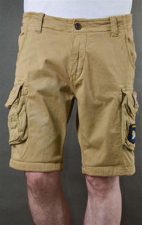 Шорты ALPHA INDUSTRIES CREW SHORT PATCH sand, купить в Интернет ...