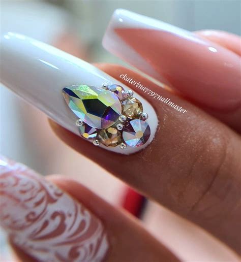Балерина и Swarovski | Маникюр, Украшения для ногтей, Стразы