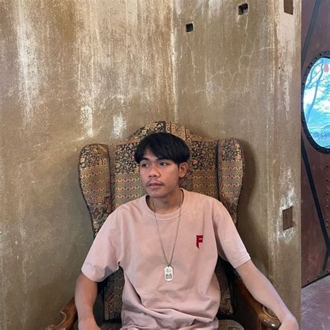 จุลจักร บุตรลักษณ์ (@2000_jujo) on Threads