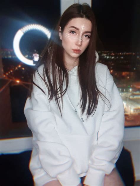 Слив голых фото Leonesan - Sliv-Twitch