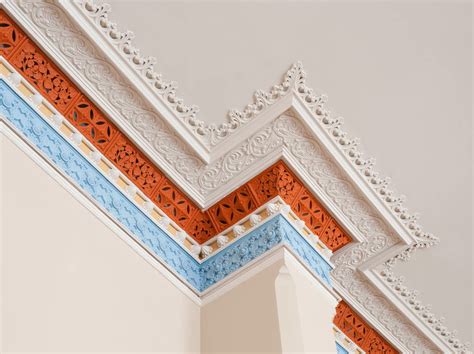 Потолочные багеты: выбираем подходящий вариант