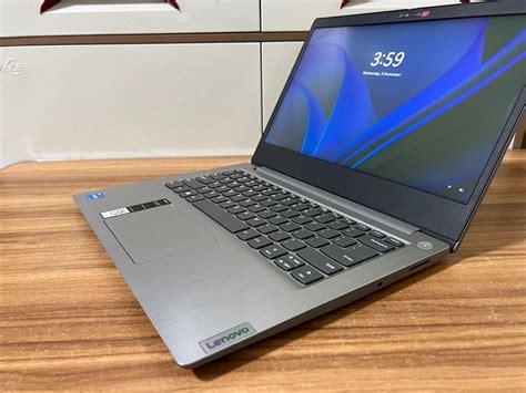 Lenovo ideapad 3-14iTL05 Core i3 11th gen 3.0GHz , 256GB SSD / 8GB RAM ...