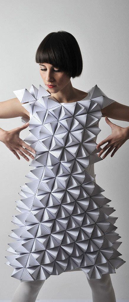 Geometric Fashion - amazing dress with 3D geometric ... | UNCONVENTIO ...