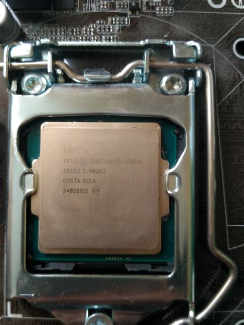 Pentium G3450, AMD Athlon II M300, P340