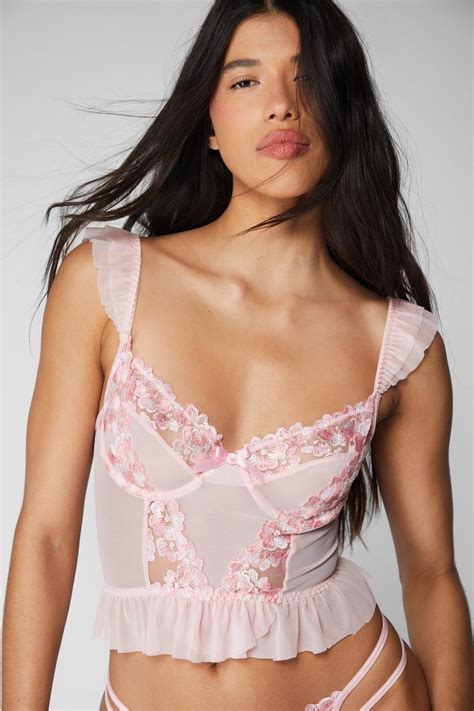 Floral Lace Ruffle Longline Lingerie Set | Nasty Gal