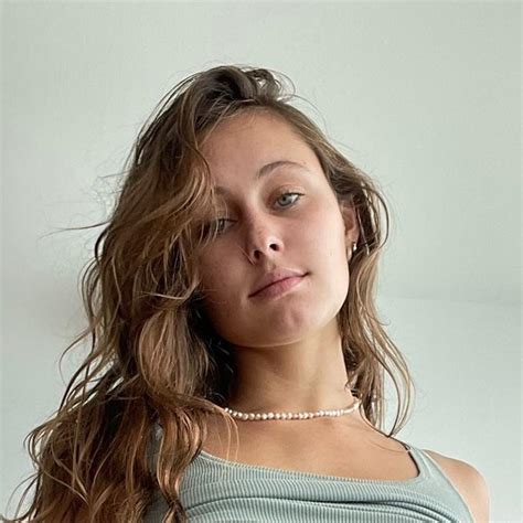 Stella Barey (Tiktok Star) Wiki, Biography, Age, Boyfriend, Family ...