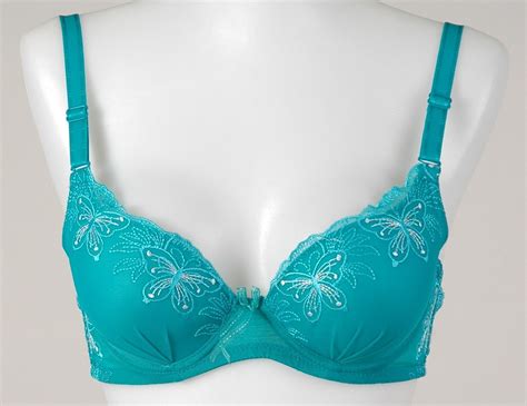 suno: Brassiere