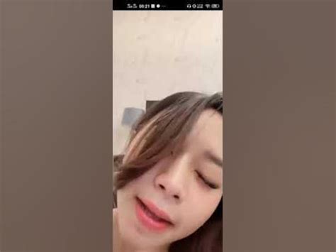 kesya main sambil live bigo 2 - YouTube
