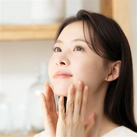 [MARY&MAY] Vegan CICA Tea Tree AHA PHA Toner - 200ml – Luxiface.com