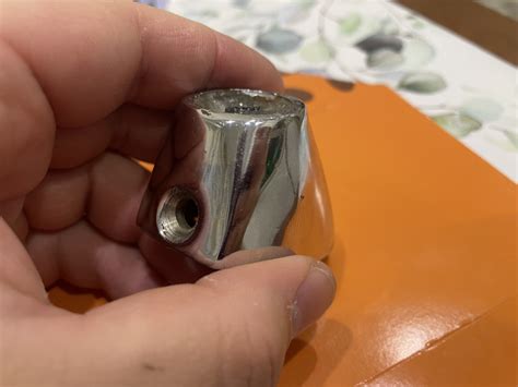 Ножка зеркала ГАЗ 24 на ГАЗ 24, ГАЗ 2402, ГАЗ 2410, ГАЗ 2424, ГАЗ 31029 ...