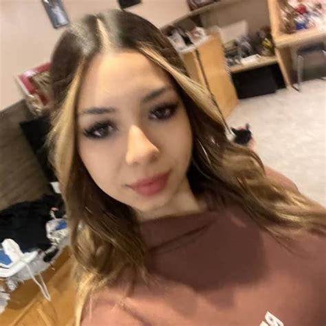 Sara 👻 (@sara_yourbaby) • Threads, Say more