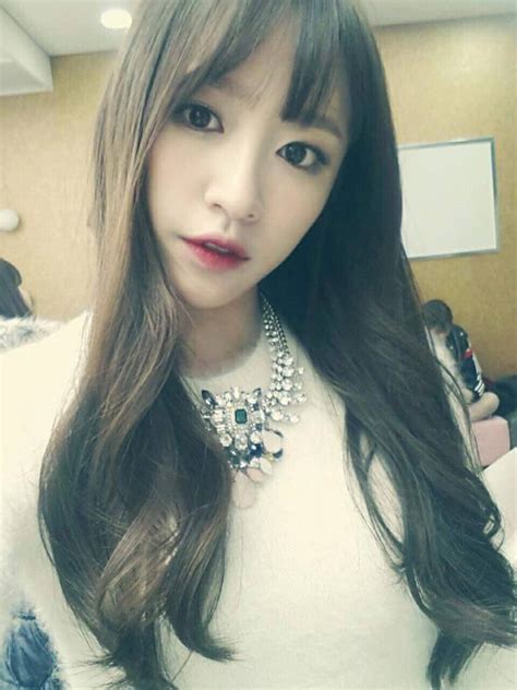 예쁜언니 on Twitter: "안희연 존예....... 안희연 셀카.... 세상에서 제일 예뻐........흐그흐그ㅡ흐그흐그흐그흐ㅡ그흐긓 이쁘면 다 언니야 하니언니ㅠㅠㅠㅠ ...