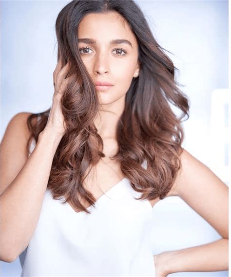 Alia Bhatt Net Worth 2023 - Age, Salary, Cars, Income, BF, Bio