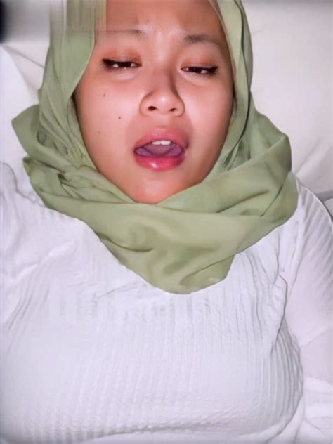 Kobelin Meki Ukthy Mendesah g Bisa Diam » Birahijab