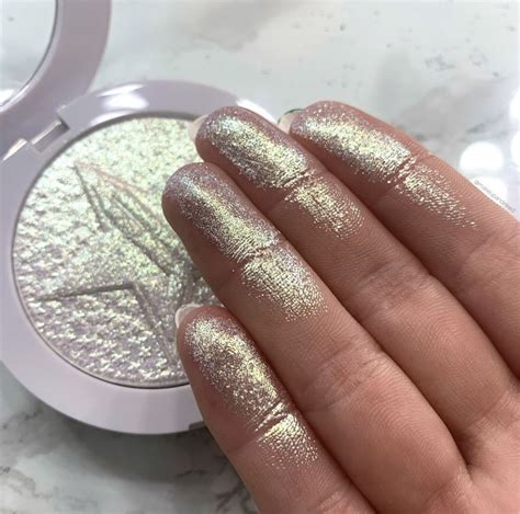 Jeffree Star Extreme Frost | Jeffree star, Shimmer eyeshadow palette ...