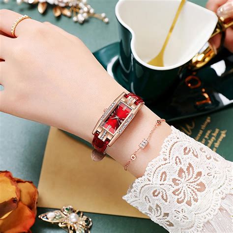 Купить (Bling)Женские часы с квадратными римскими цифрами на циферблате ...