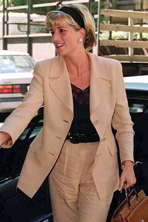 Учимся носить широкие ободки у знаменитостей | Lady diana spencer ...